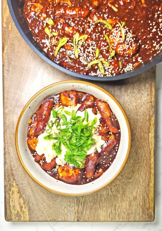Easy Cheesy Tteokbokki - Korean Street Food at Home - Love from The Chef